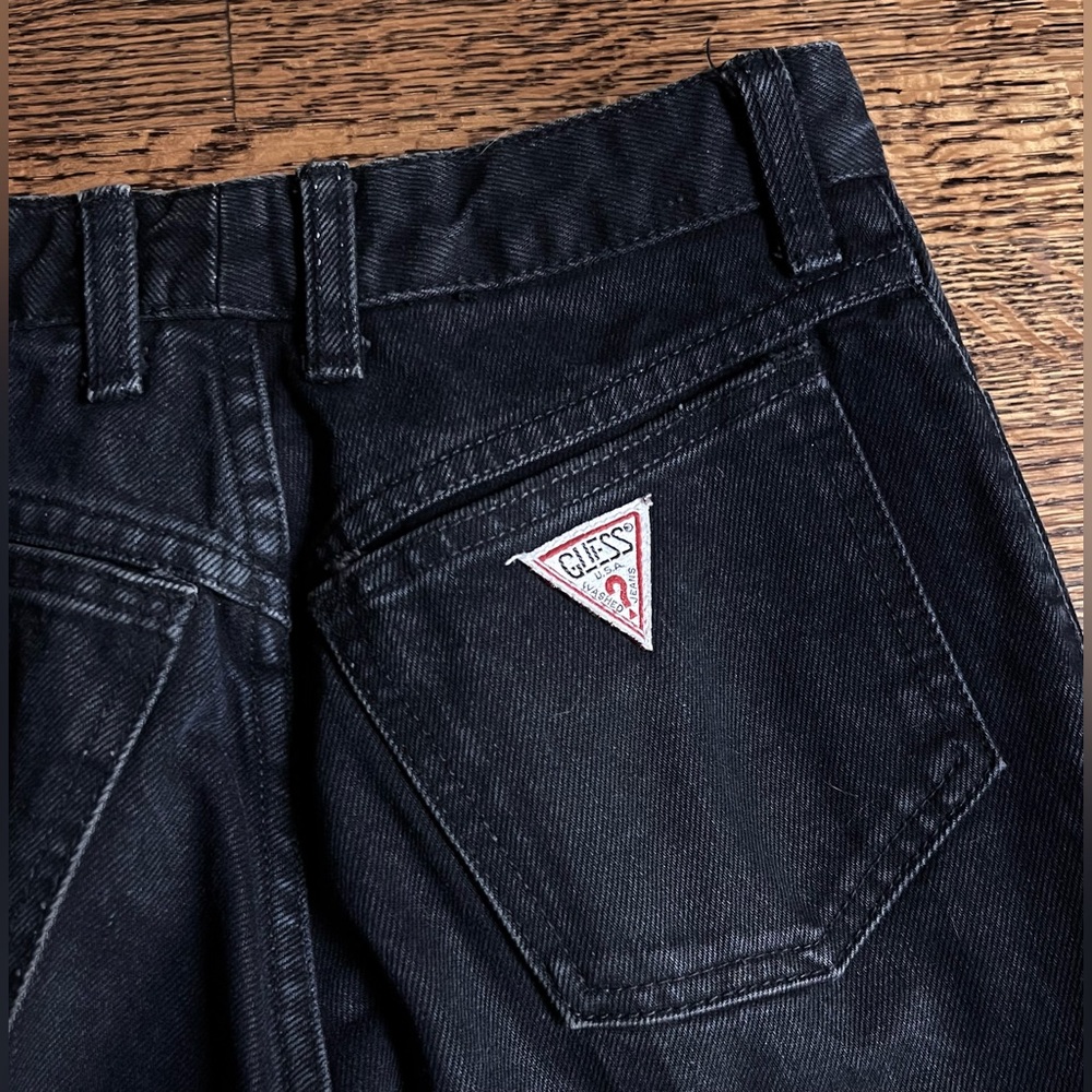 Vintage Guess Jeans, Triangle Patch Logo, High Waist - Gem